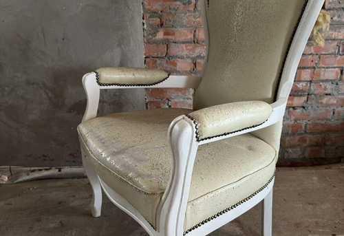 Кресло в стиле винтаж, барокко