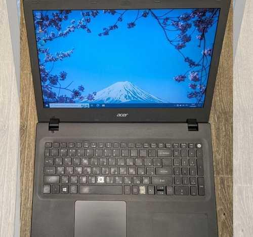 Ноутбук Acer e5-573-p5mf ssd 120 Gb intel pentium