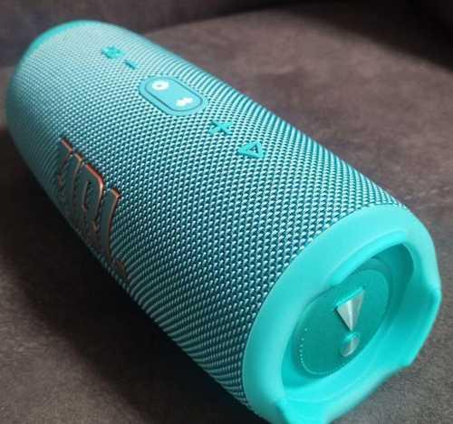 Колонка jbl charge 5