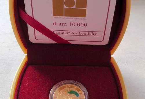 Золотая монета 10000 драм Армения "Рак", 2009 г