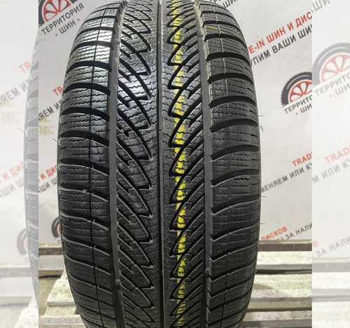 Goodyear UltraGrip 8 Performance 225/40 R18 92H