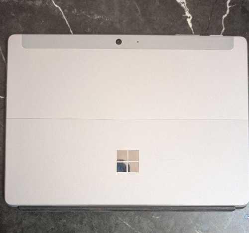 Microsoft surface go 2 m3