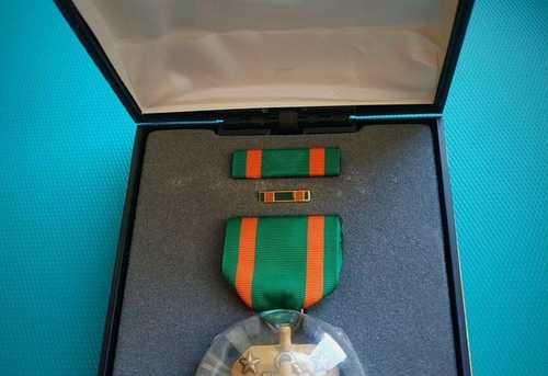 Медаль «За достижения» Корпус Морской пехоты США