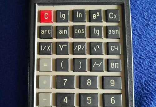 Калькулятор «Электроника С3-15» 1977 года