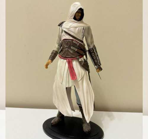 Фигурки Assassins creed Altair