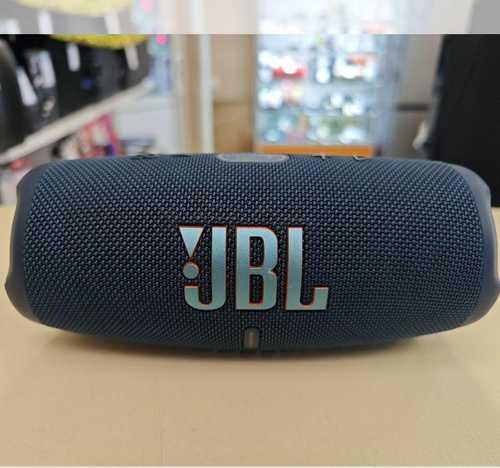 Портативная акустика JBL Charge 5