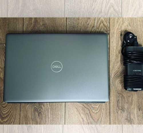 Dell precision 7560 i7-11800H/64gb/RTX A5000 16Gb