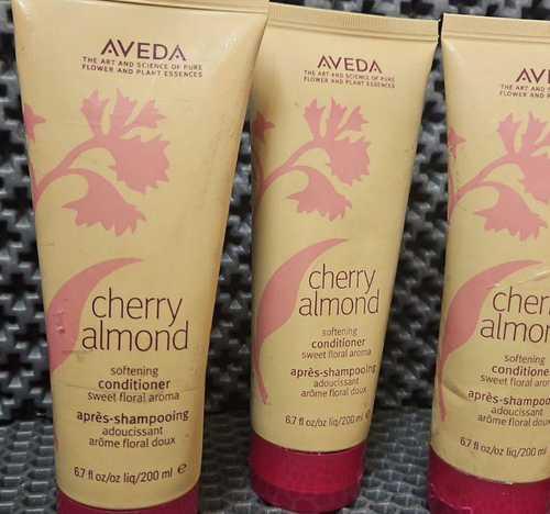 Кондиционер Aveda с вишневым миндалем