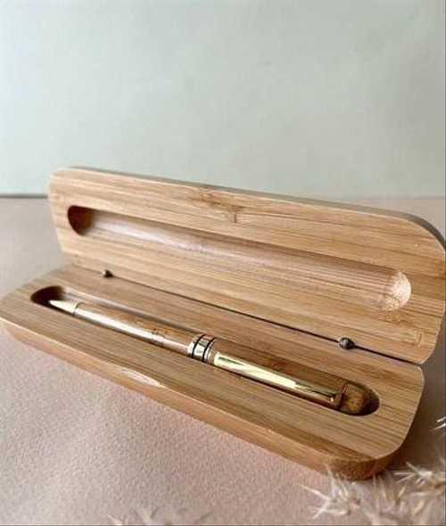 Деревянная ручка в футляре из бамбука