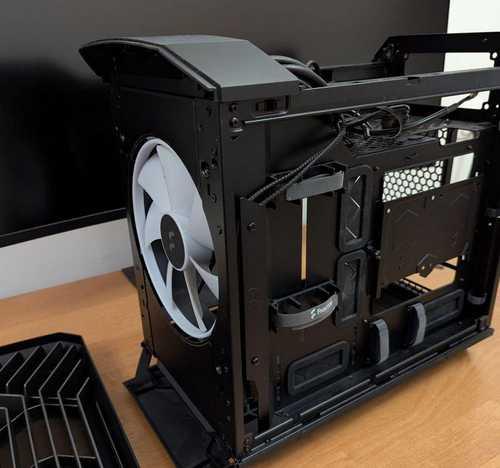 Fractal Design Torrent Nano