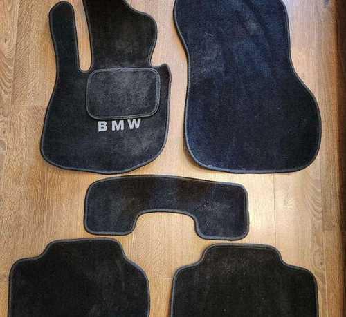 Продам косплект текстильных ковриков BMW x1 f48