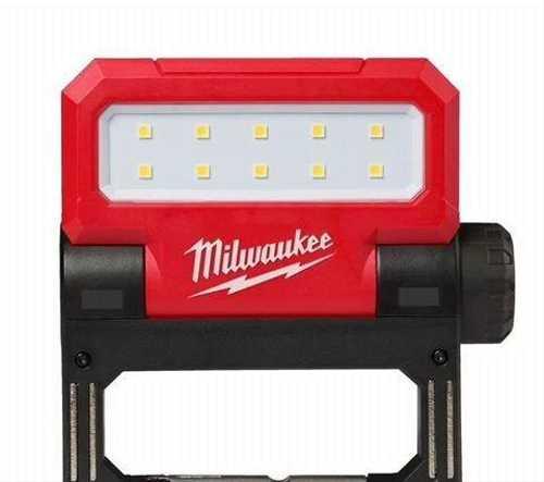 Аккумуляторный фонарь Milwaukee L4 FFL-201 USB