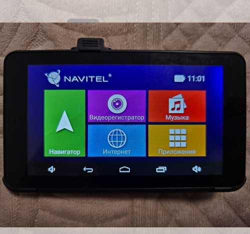 Видеорегистратор, GPS навигатор Navitel RE900