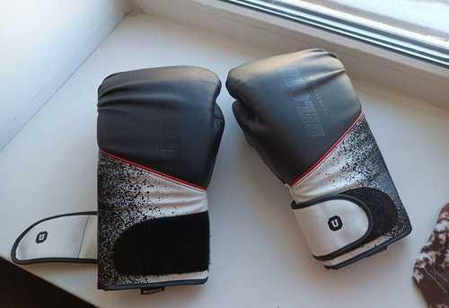 Боксерские перчатки 16 oz ultimatum boxing reload