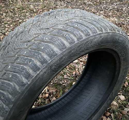 Nokian Tyres Hakkapeliitta 8 215/50 R17 95T