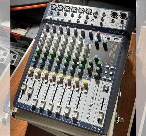 Микшерный пульт soundcraft signature 10