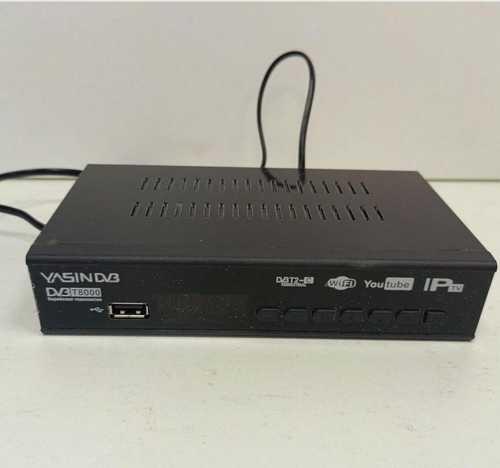 Приставка DVB-T2 Yasin T8000