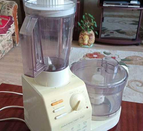 Кухонный комбайн moulinex MasterChef 750