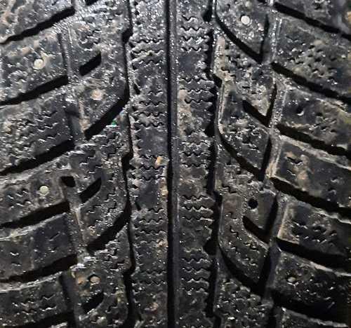 Kumho I'Zen RV Stud KC16 215/60 R17 100T