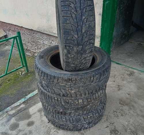Hankook Winter I'Pike RS W419 205/65 R16
