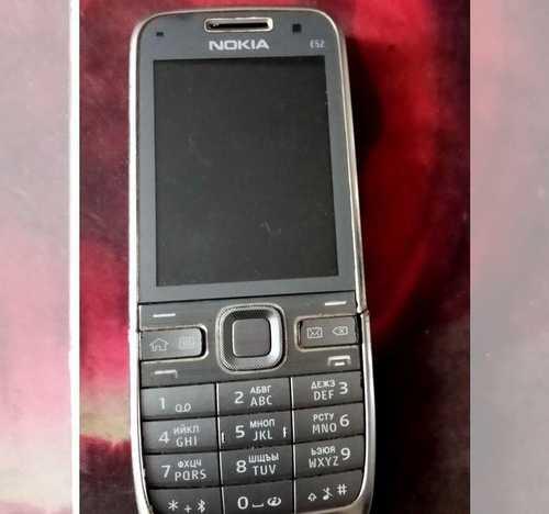 Nokia E52