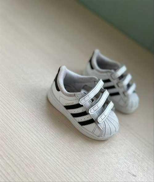 Кроссовки adidas original