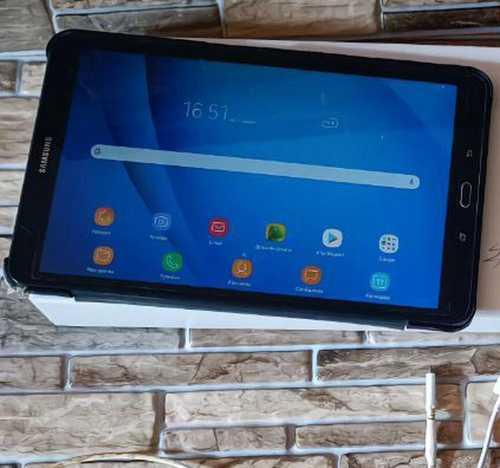 Планшет samsung galaxy Tab A 10.1 SM-T585 (2016)