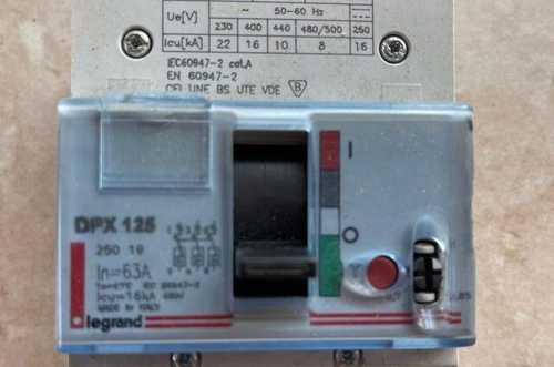 Автоматический выключатель Legrand DPX 125 63A