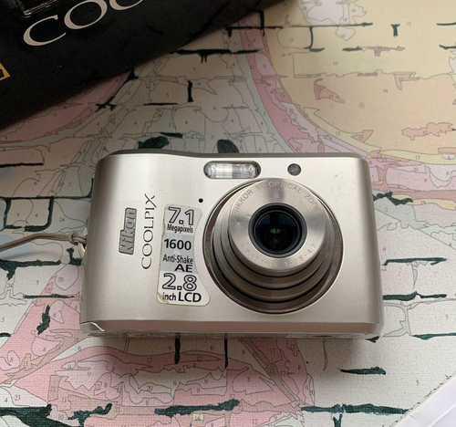 Nikon Coolpix L16 цифровой фотоаппарат
