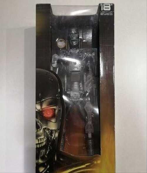 Neca Terminator 2 endoskeleton 18