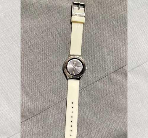 Наручные часы Swatch