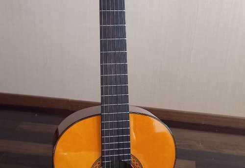 Акустическая гитара yamaha