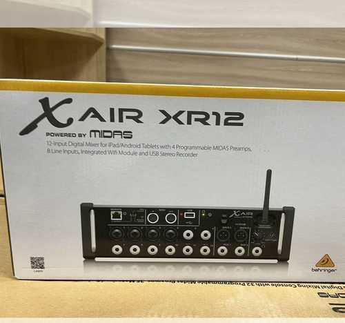 Behringer XR12 Микшерный пульт