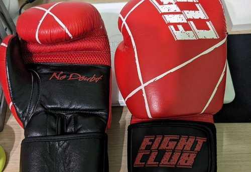 Боксерские перчатки Fight Club красно-черные