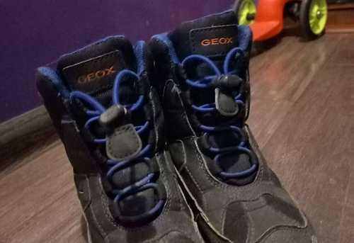 Ботинки детские демисезонные Geox 28 размер