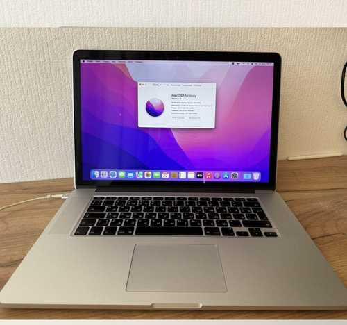 Apple macbook pro 15 2015 16/256