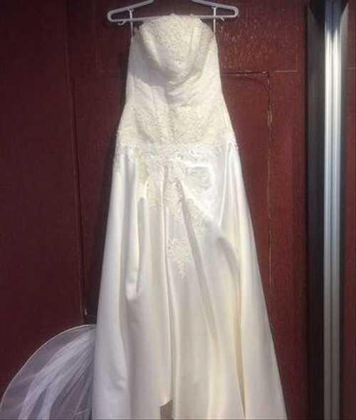 Свадебное платье 44-48 бу