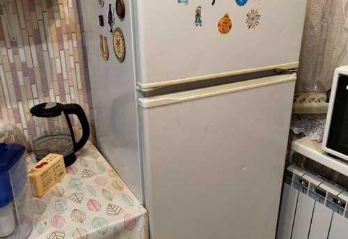 Холодильник бу в рабочем состоянии atlant