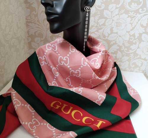 Шёлковые платки Gucci в ассортименте