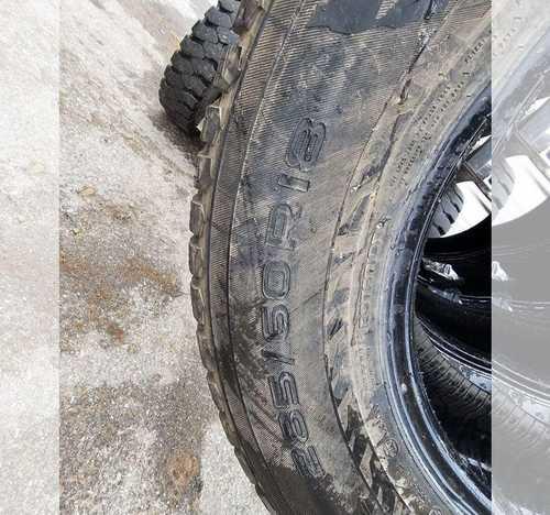 Nokian Tyres Hakkapeliitta 9 SUV 285/60 R18