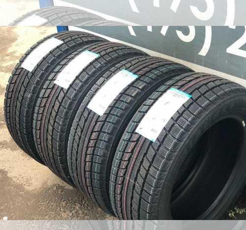 Triangle TR777 215/70 R16