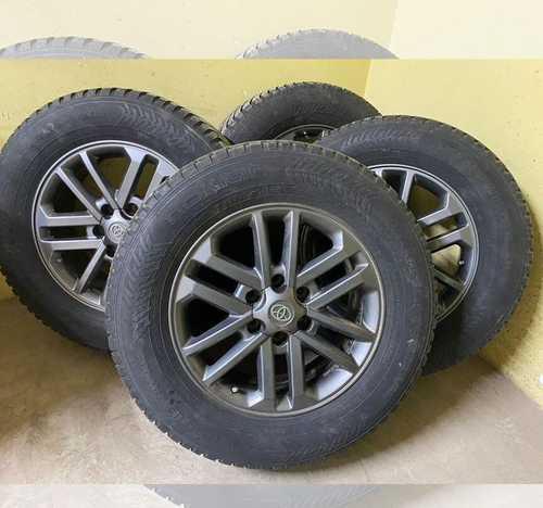 Nokian Tyres Hakkapeliitta 8 SUV 265/60 R18 114T