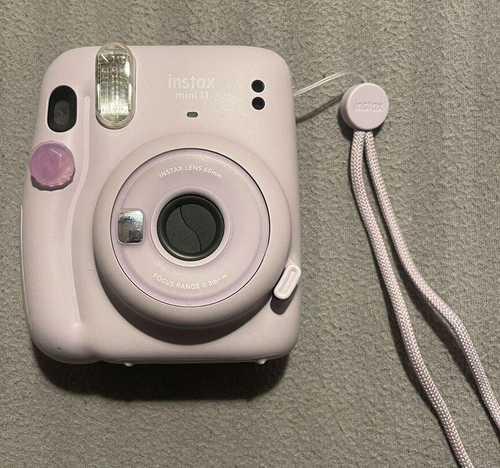 Пленочный фотоаппарат instax mini 11