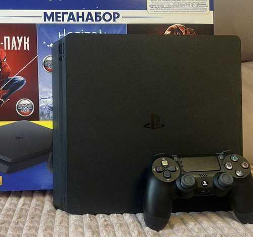 Sony playstation 4 slim