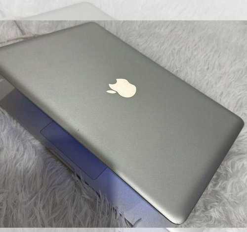 Apple macbook Pro 13 2012