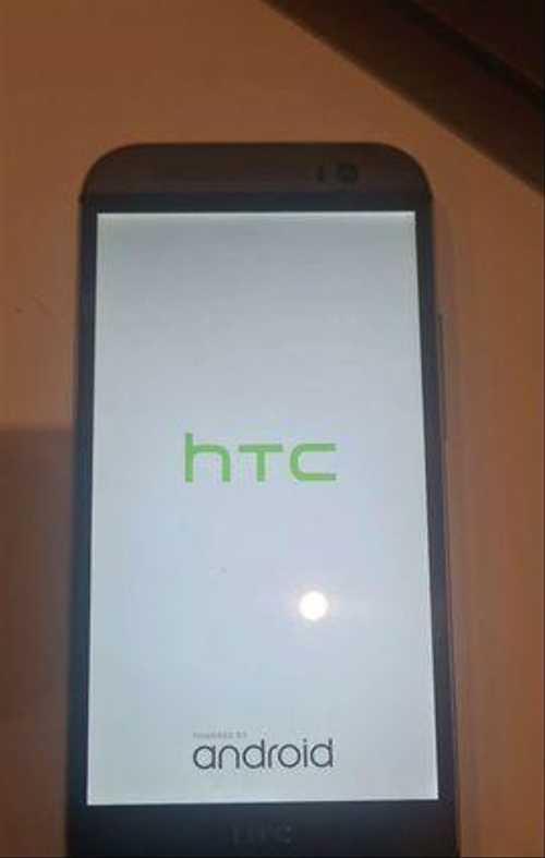 Телефон HTC one m8