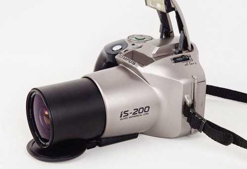 Плёночный фотоаппарат Olympus IS 200