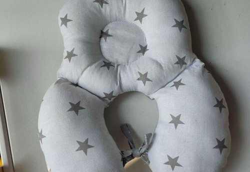 Дорожная подушка для малыша