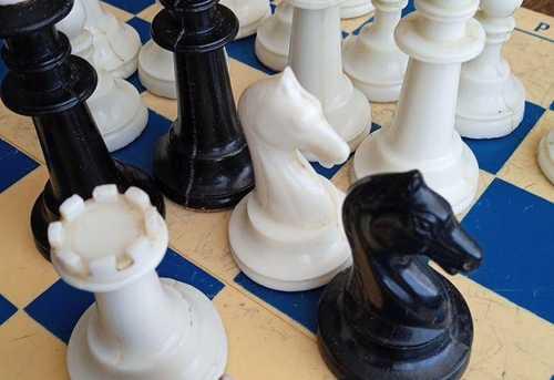 Шахматы карболит и шахматы дорожные СССР