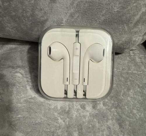 Наушники apple EarPods 3.5 мм